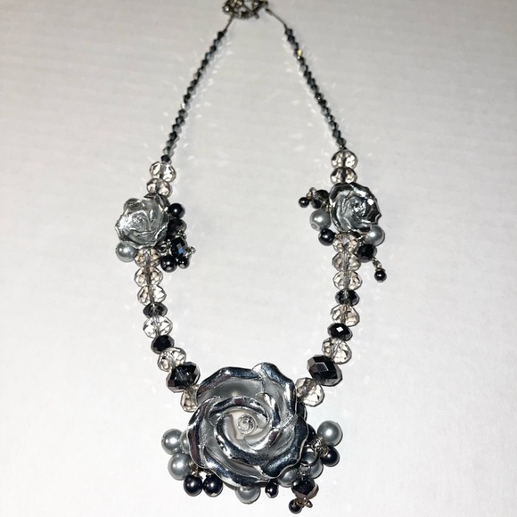 Jewelry | Handmade Silver Roses Necklace | Poshmark
